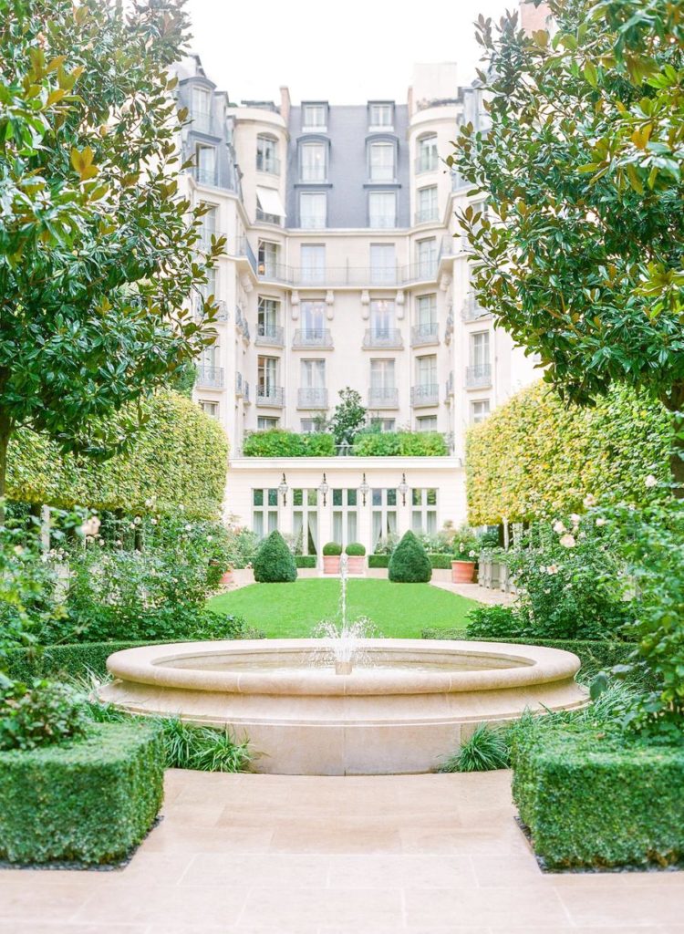 The 7 Best Luxury Wedding Venues in Paris - arielchiu.com